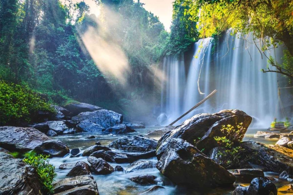 Kulen Waterfall Tour and 1000 Lingas Tour